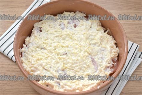 Куриное филе с помидорами майонезом и сыром в духовке 10 фото в рецепте