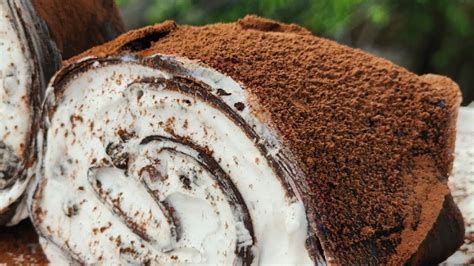 အချိန်ကုန်သက်သာပြီး အရသာရှိတဲ့ ကိုကိုး ကိတ်မုန့်လိတ် အိအိလေး လုပ်စားကြမယ် Youtube