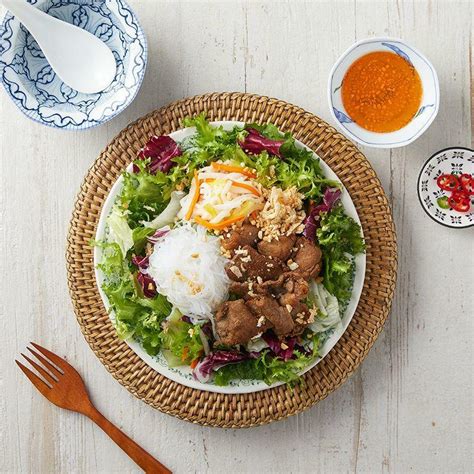 분짜 샐러드 건강을 쉽게 그리팅