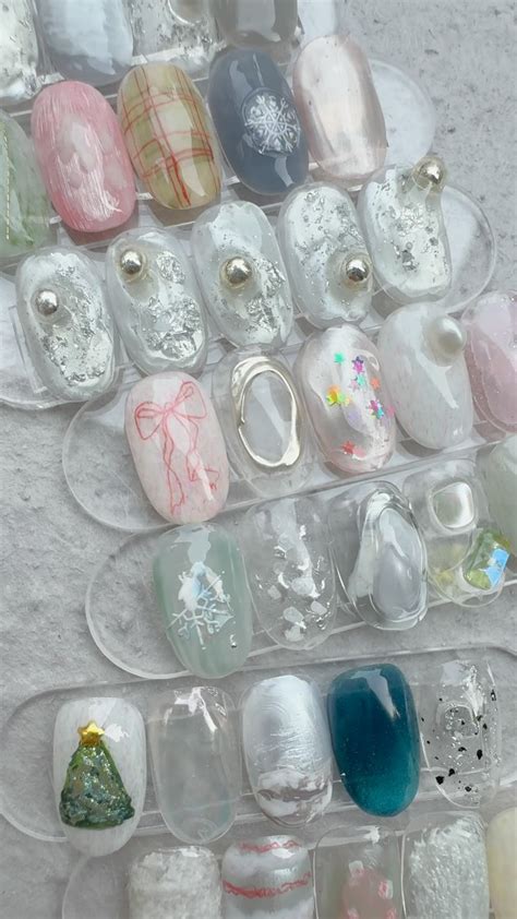 너깃네일 •합정네일•상수네일•뉘앙스네일 가을 색감으로 반반🐕🐈 Feat 잉크 도화지젤 ⠀⠀ 너무 간단해서 민망할지경 〰️☁️ Instagram