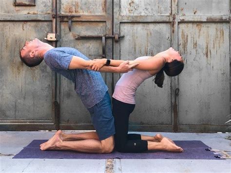 10 Einfache Yoga Übungen Zu Zweit Nr 10 Ist Total Cool Yoga