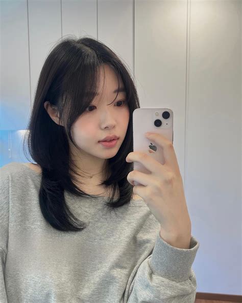 성수미용실 로위 채영 •미디움레이어드 슬릭펌 허쉬펌• Lowechaeoz • Instagram Photos And Videos
