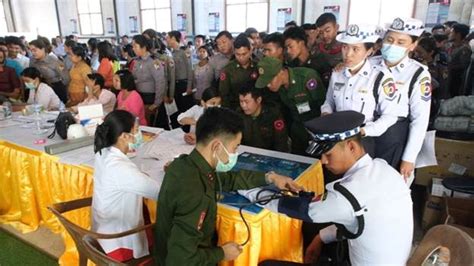 ၇၈ နှစ်မြောက်တပ်မတော်နေ့ကို ကြိုဆိုဂုဏ်ပြုသောအားဖြင့် စုပေါင်းသွေးလှူဒါန်း Myawady Webportal