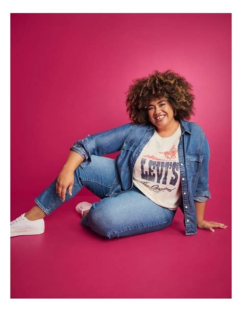 Levis Curve High Waisted Mom Jeans In Blue Myer Levis Curve High Waisted Mom Jeans In Blue Myer
