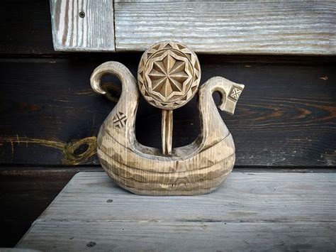 Мастерская Триглавъ Художественная резьба по дереву Древние ювелирные изделия Деревянная