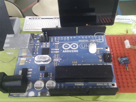 OBC Brest 2 The Famous Giant Arduino Board