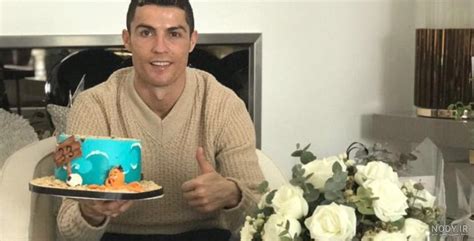 عکس رونالدو روی کیک تولد عکس نودی