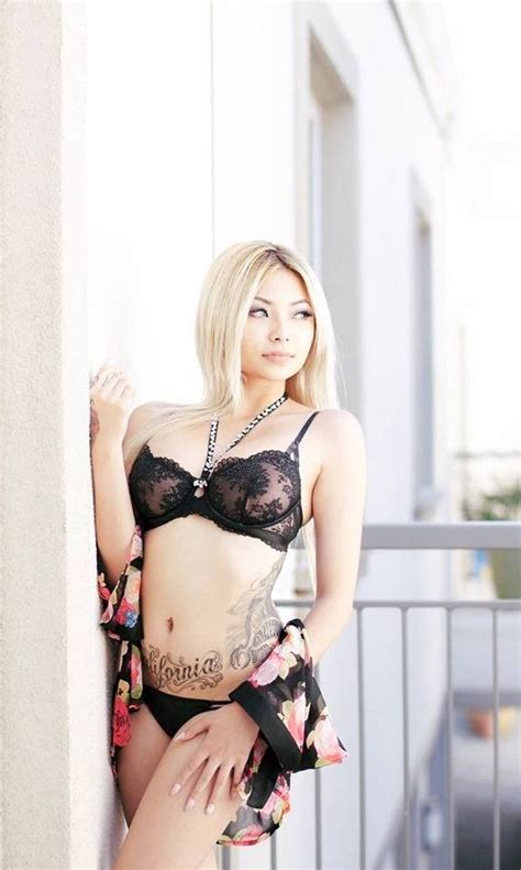 Foto De Cassie Trinh Vo Aka Cassie V