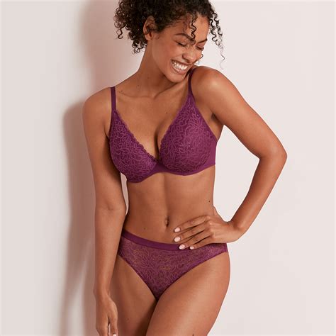 21 Lingerie Brands That Make Great Bras For Large Busts Artofit
