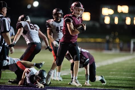 Justin Torner Photography Mt Vernons Libby Ryan Accepts The Gazettes Female Athlete Of The