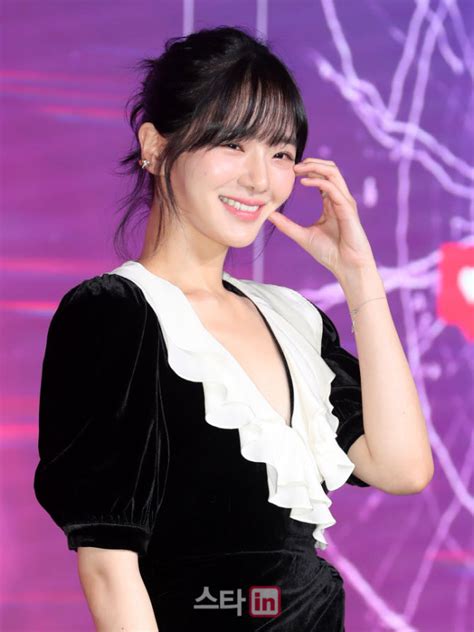 넷플릭스 드라마 셀러브리티 줄거리와 후기 감상평
