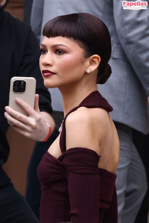 Zendaya Nude Leaks Onlyfans Photo 27 Fapellas
