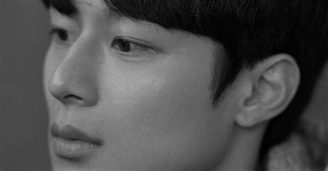 김충재 작가 23일 디오디피부과 청담서 신작 공개