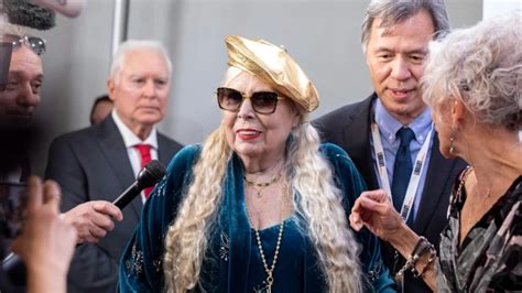 Joni Mitchell Library Joni Mitchell Honored With Library Of Congress