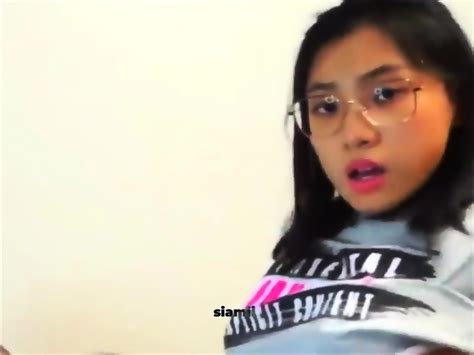 Gamer Cantik Latian Sebelum Diewe Eporner