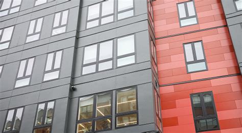 Edificios Modernos Con Grandes Ventanales Arquitectura De Edificios Residenciales Y Comerciales