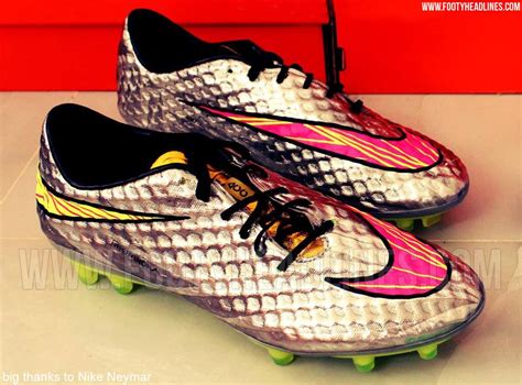Silver Neymar Nike Hypervenom Boots Released Liquid Diamond Footy Headlines