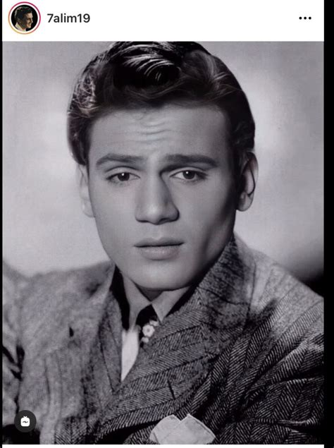 Pin By Ellooloo On عبد الحليم حافظ Egyptian Actress Pintrst Nightingale