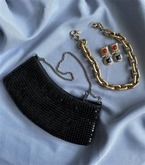 Вечірня сумочка — цена 350 грн в каталоге Клатчи Купить аксессуары по доступной цене на Шафе