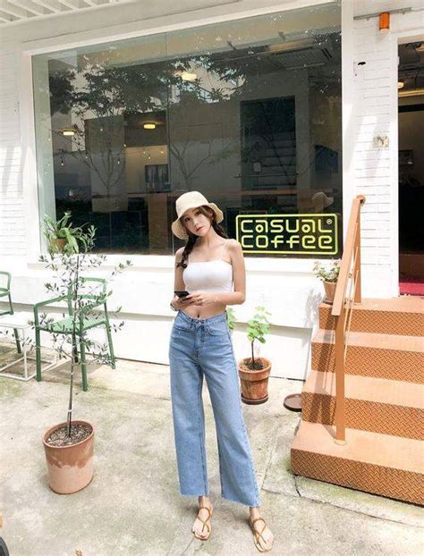 Sistacafe รวมไอเดียการแต่งตัว กางเกงยีนส์สไตล์วินเทจ ได้ลุค 90s สไตล์วัยรุ่น สวยแบบชิคๆ