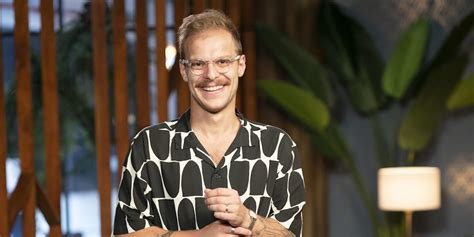 MAFS Star Jack Millar And Love Islands Courtney Stubbs Reveal Sex Of Baby