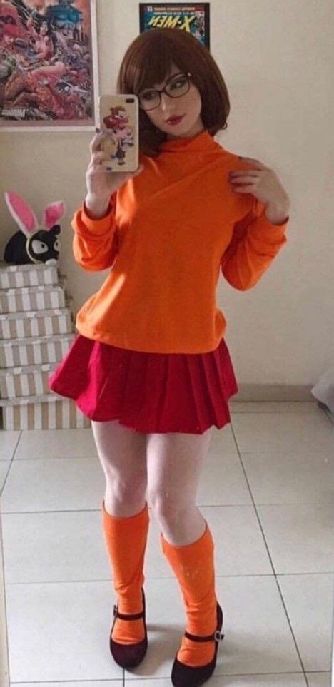 Velma Dinkley Cosplay