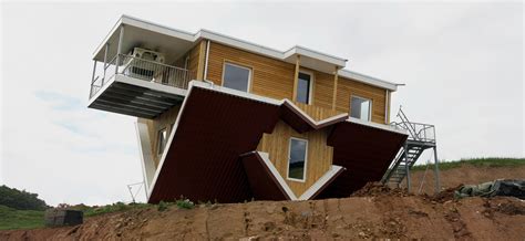 Как ходит и бьет слон в шахматах правила и примеры для начинающих