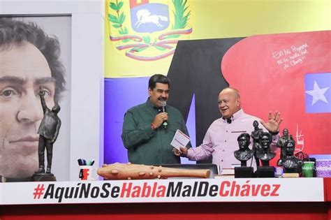 Con El Mazo Dando Celebr Su Noveno Aniversario Fotos Qu Pasa