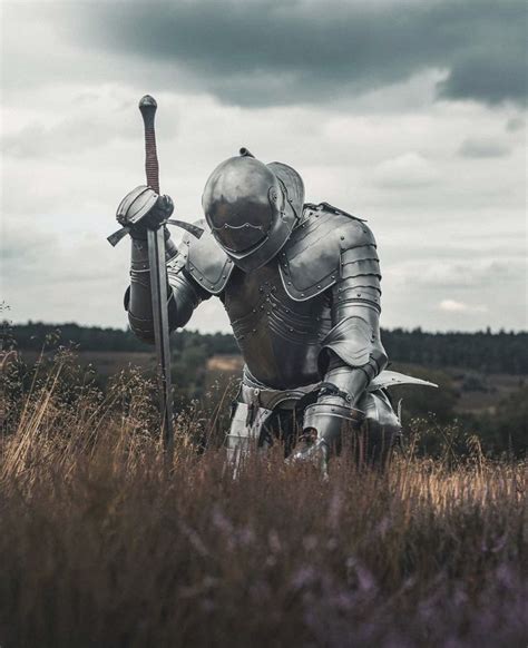Pin On Fictional Warriors Sellswords And Assassins Crusader Knight Pin On Fictional Warriors Sellswords And Assassins Crusader Knight
