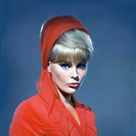Elke Sommer