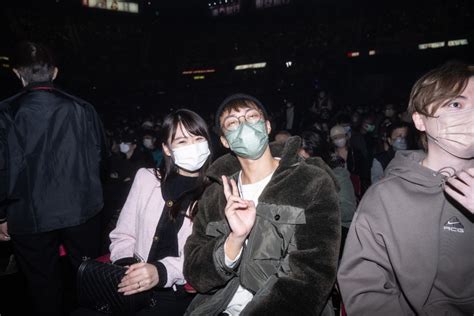 陈奕迅演唱会突痛哭惊爆怕失声 入行逾20年首度台上泣不成声 星岛日报
