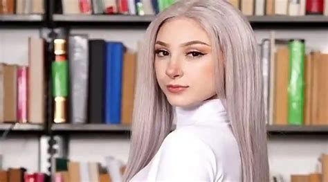 Skylar Vox Age And Bio Of The Rising Adult Film Star