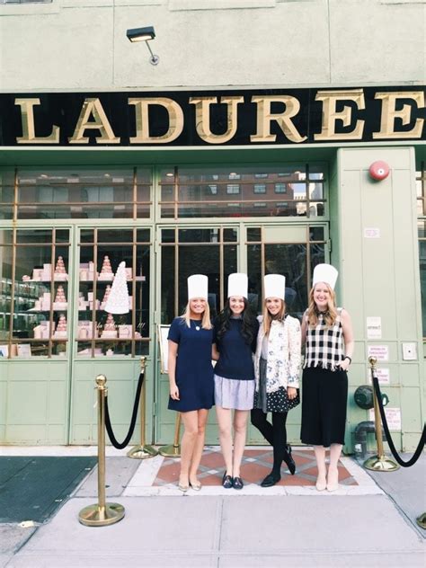 Ladurée Macaron Class Carly