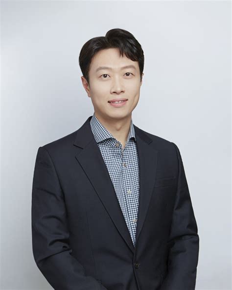 정영욱 Lecturer 온담커뮤니케이션