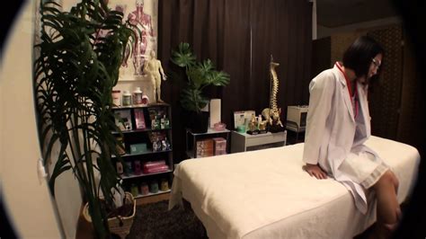 club 223 1 応 塾大学病院の女医が通う指圧医療マッサージ施術院5 part 1 eporner