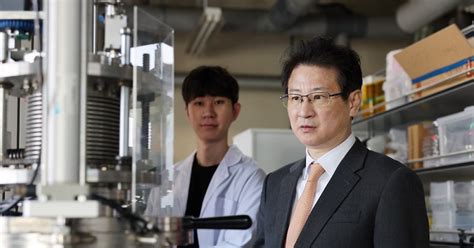 마이크로 Led 마스크 만든 이건재 Kaist 교수 이달의 과학기술인상 선정