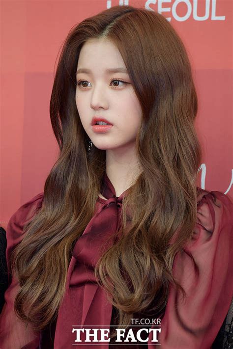 [tf포토] 아이즈원 장원영 믿을 수 없는 요정미모 포토 기사 더팩트