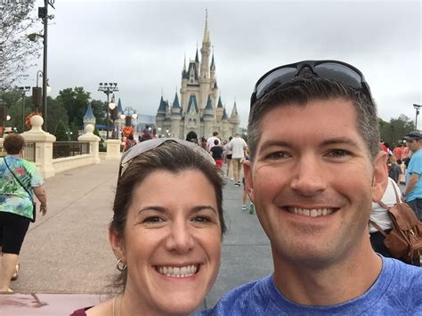 Meet Dan And Leslie Lowry Of Fantastical Vacations Orlandovoyager