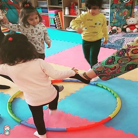 کارگاه دو زبانه بازی خلاق مادر و کودک نینوپیا