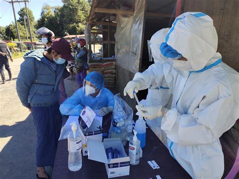 သံတောင်ကြီးမြို့ဝင်ဂိတ်တွင် ကိုဗစ် ၁၉ ရောဂါ ကူးစက်ခံရမှုရှိမရှိ Rdt