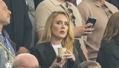 Adele Anuncia Que Se Tomará Un Descanso De Su Carrera Musical La Vibra