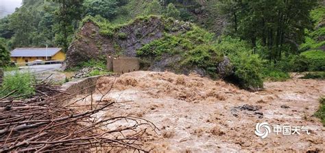 四川凉山遭遇强降雨 水位暴涨房屋损毁道路中断 搜狐大视野 搜狐新闻
