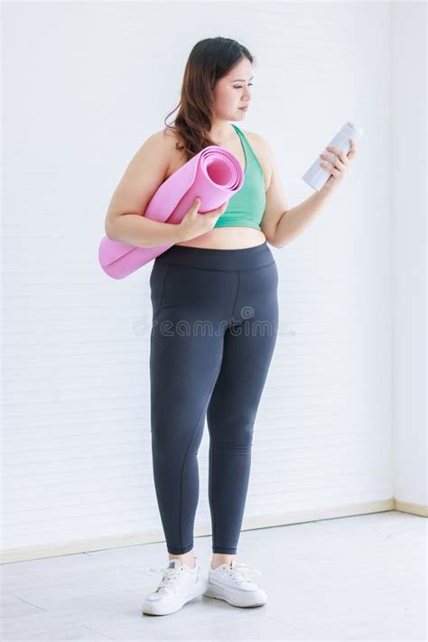 Asia Young Chubby Fat Healthy Oversized Overweight Plus Size Female