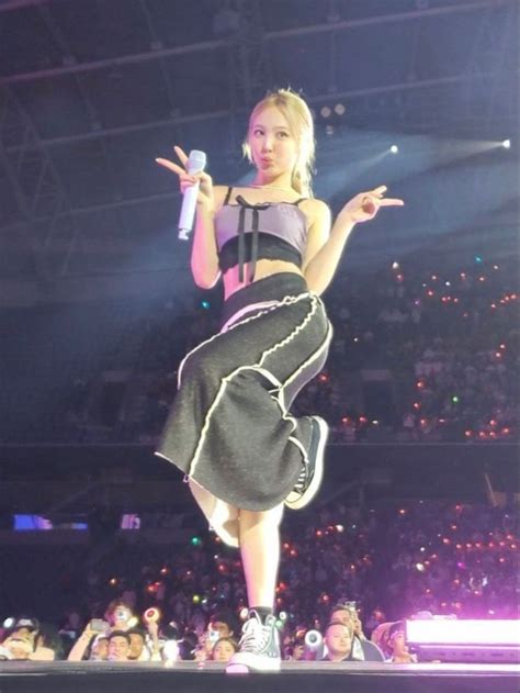 Hourly Nayeon On Twitter Nayeon Attractive Girls Cute Korean Girl