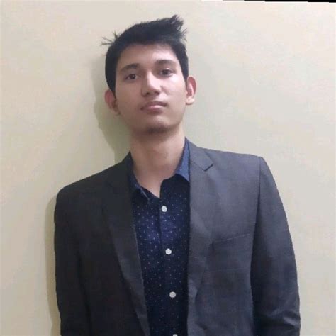 about vineet negi medium