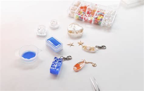 Class101 시간과 빛을 담은 레진 오브제 믹스쳐샵의 레진 아트