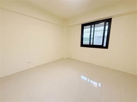 東區 Lalaport 低總價零公設 電梯美三房🏠 Property Rentals Facebook Marketplace