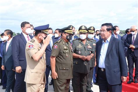 សម្ដេចក្រឡាហោម ស ខេង អញ្ជើញចូលរួមទទួលដំណើរនិវត្តន៍សម្ដេចតេជោ នាយករដ្ឋមន្រ្តី