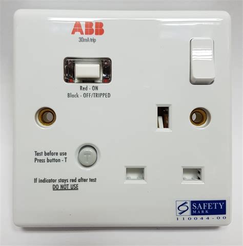 Abb Crs113 Rcd Switched Socket Outlet 1 Gang Mandi Electric Far East