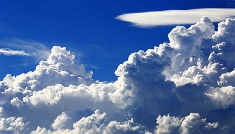 Mengenal Awan Cumulonimbus